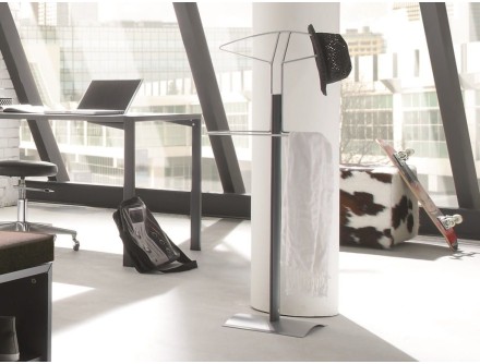 Valets : meubles de qualité. Haut de gamme. Le Monde du Lit.